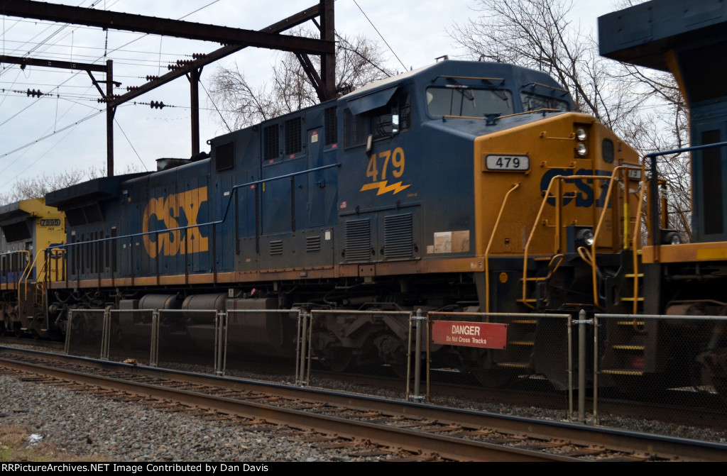 CSX AC44CW 479 on X792